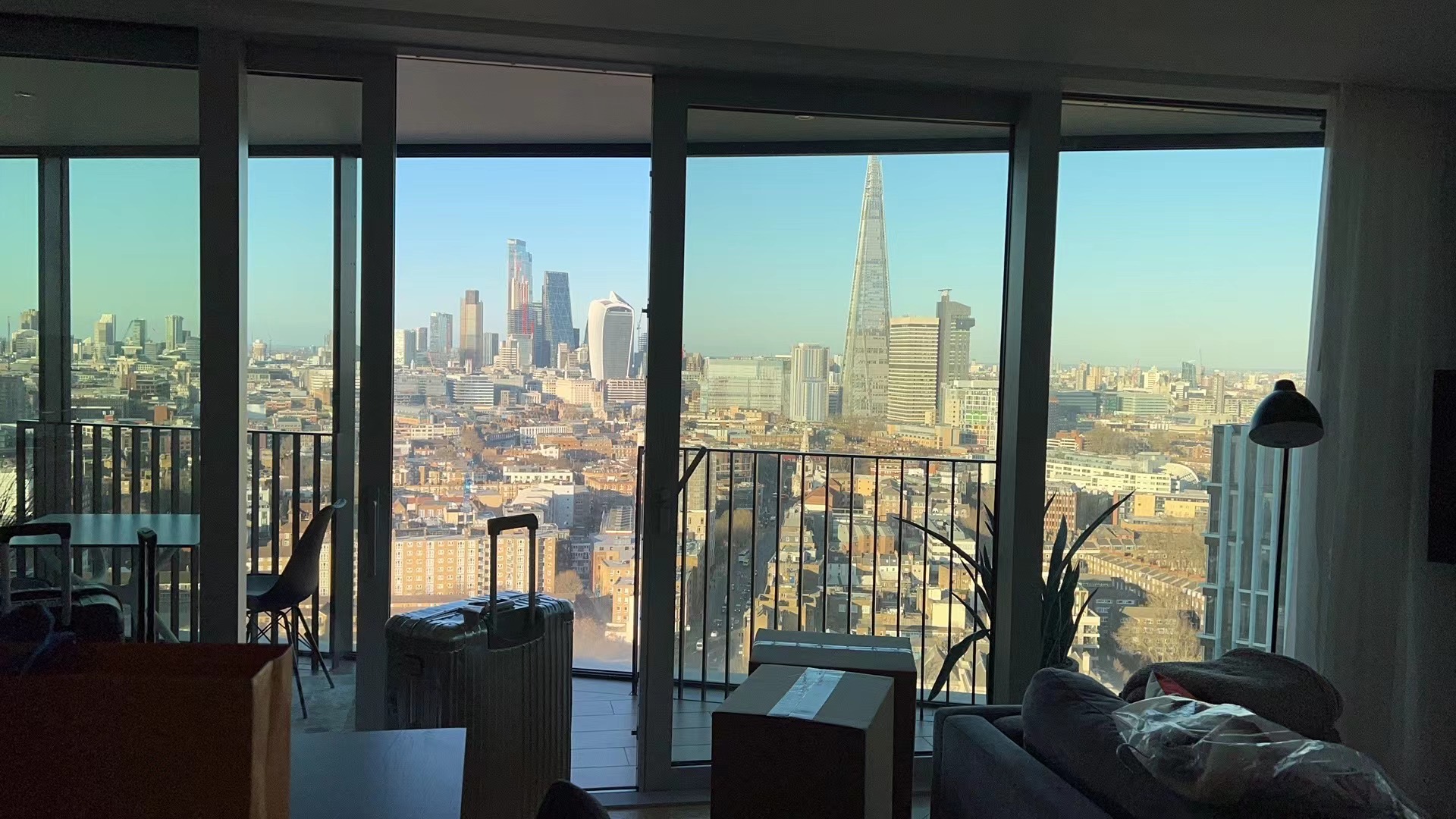 two fifty one, Elephant and Castle